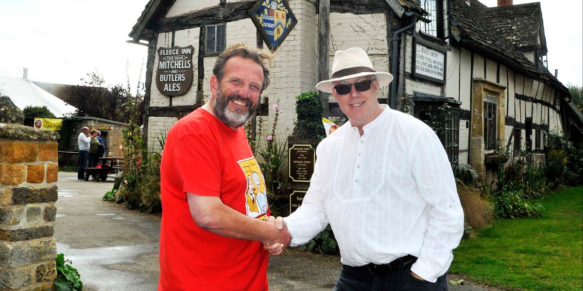 Pub attempts world record for largest gathering of Nigels